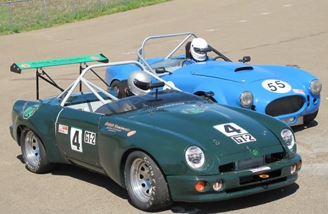 Phil Leonard’s 1992 MG RV8 Race Car – Built for SCCA GT2 Racing! – MG ...