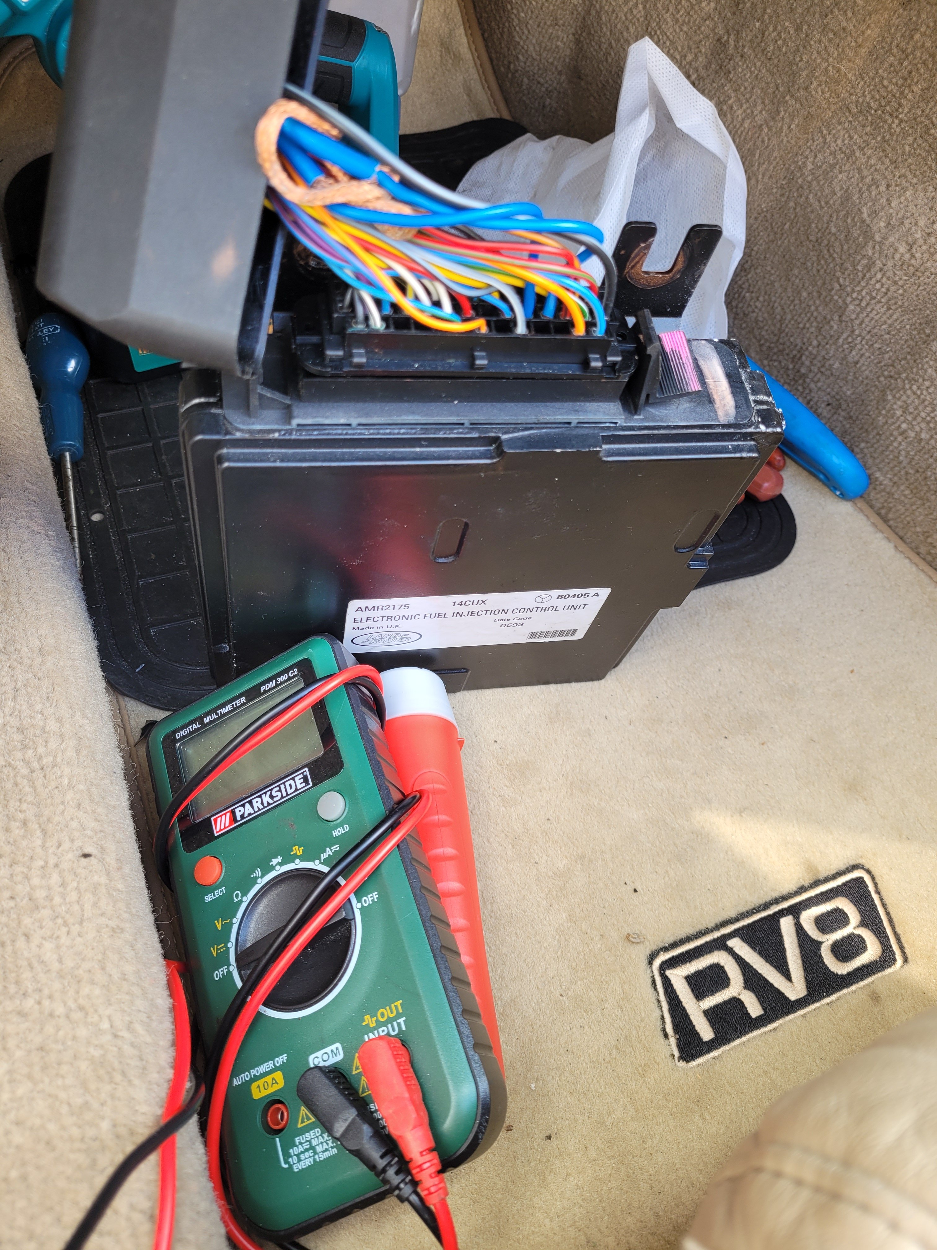 Continuity testing the 14CUX ecu / engine sensors – MG RV8 info news ...