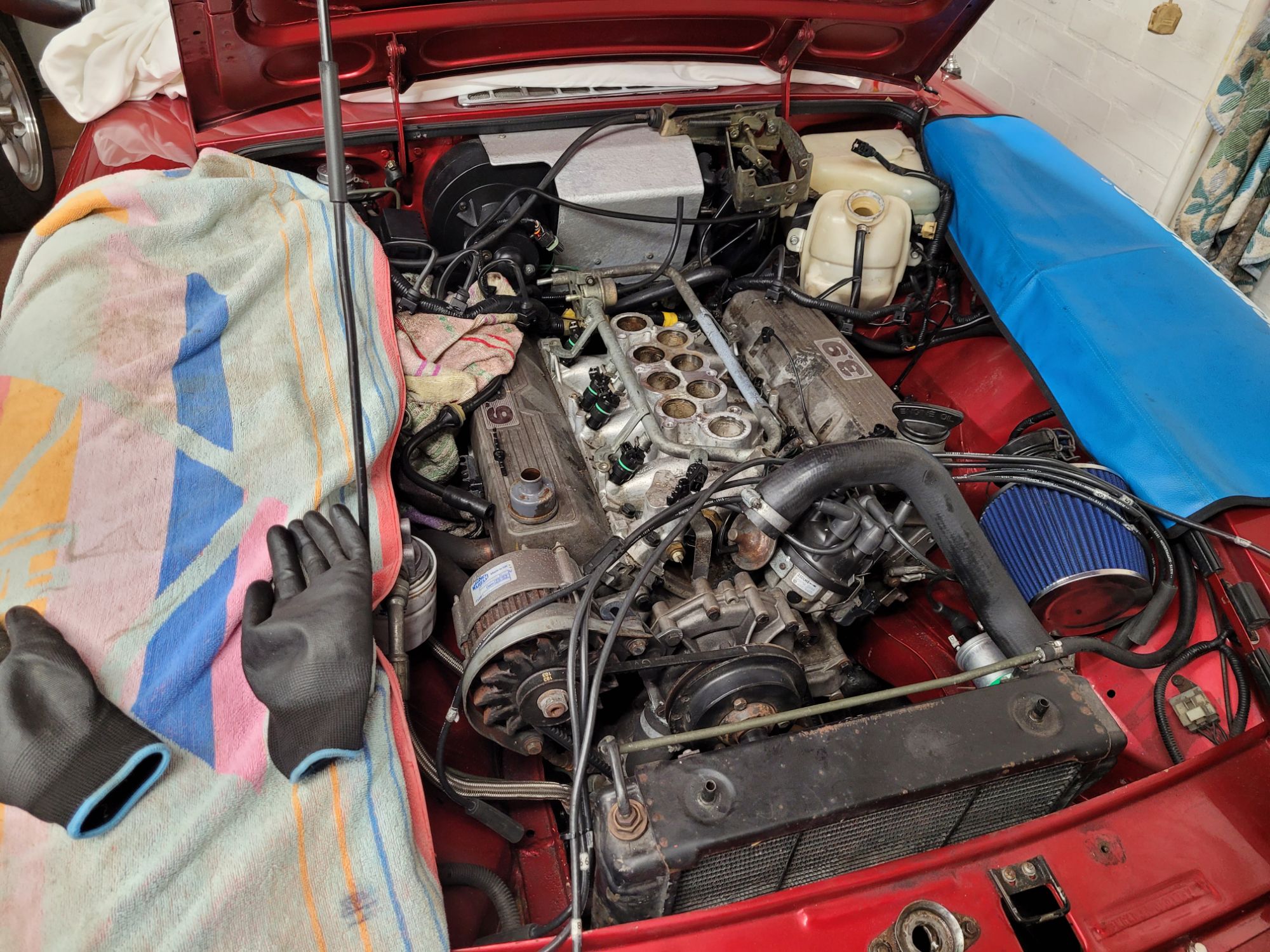 Intake Manifold Removal – 1 – MG RV8 info news and reviews