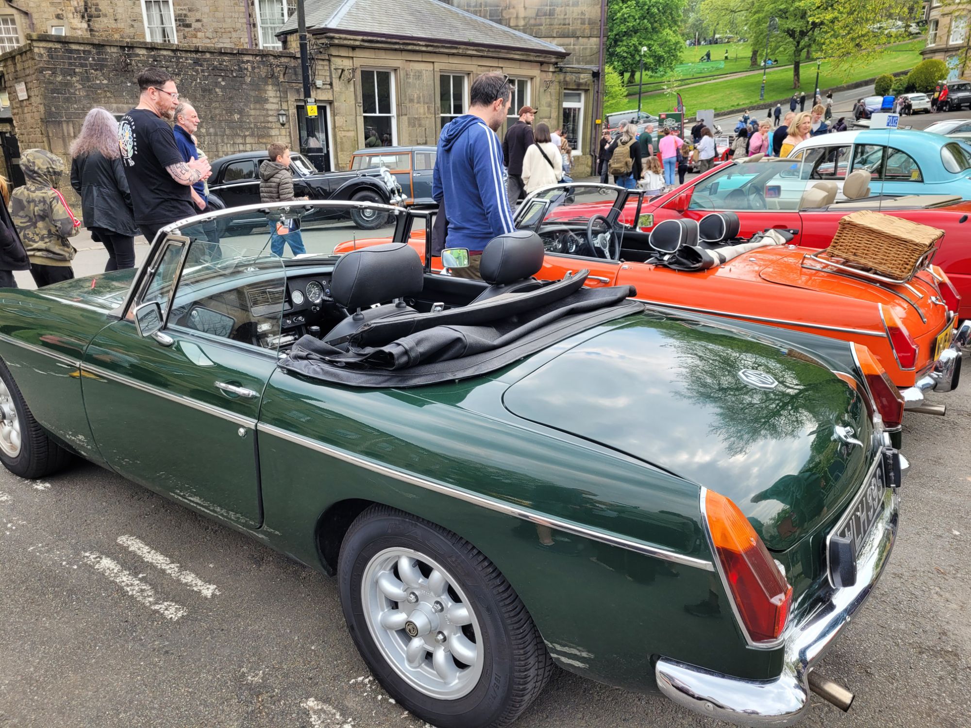 Buxton Spring Fair 2024 – MG RV8 info news and reviews