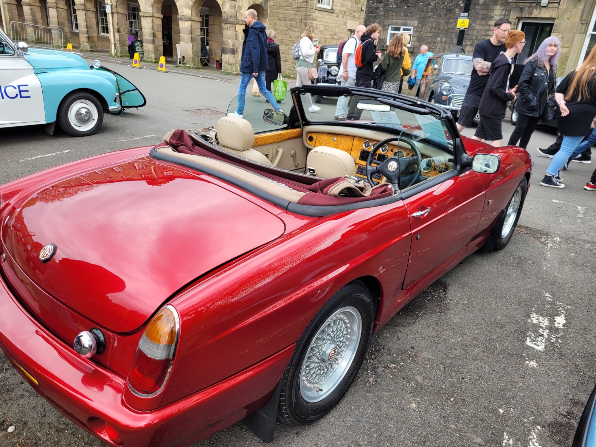 Buxton Spring Fair 2024 – MG RV8 info news and reviews
