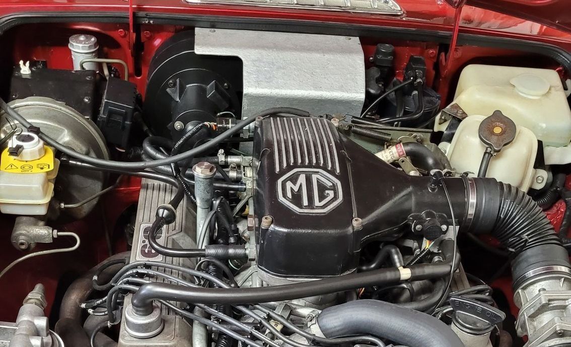 Areas of rust and corrosion – MG RV8 info news and reviews