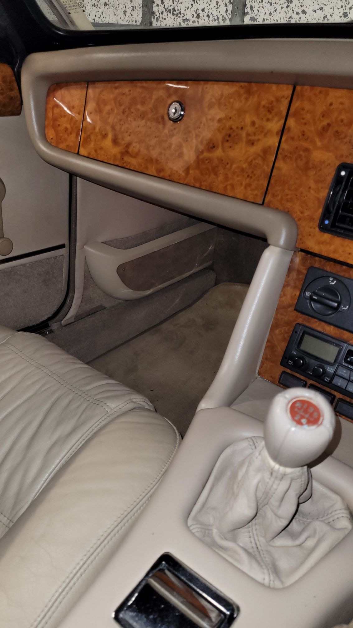 MGRV8 Map Pocket – MG RV8 info news and reviews